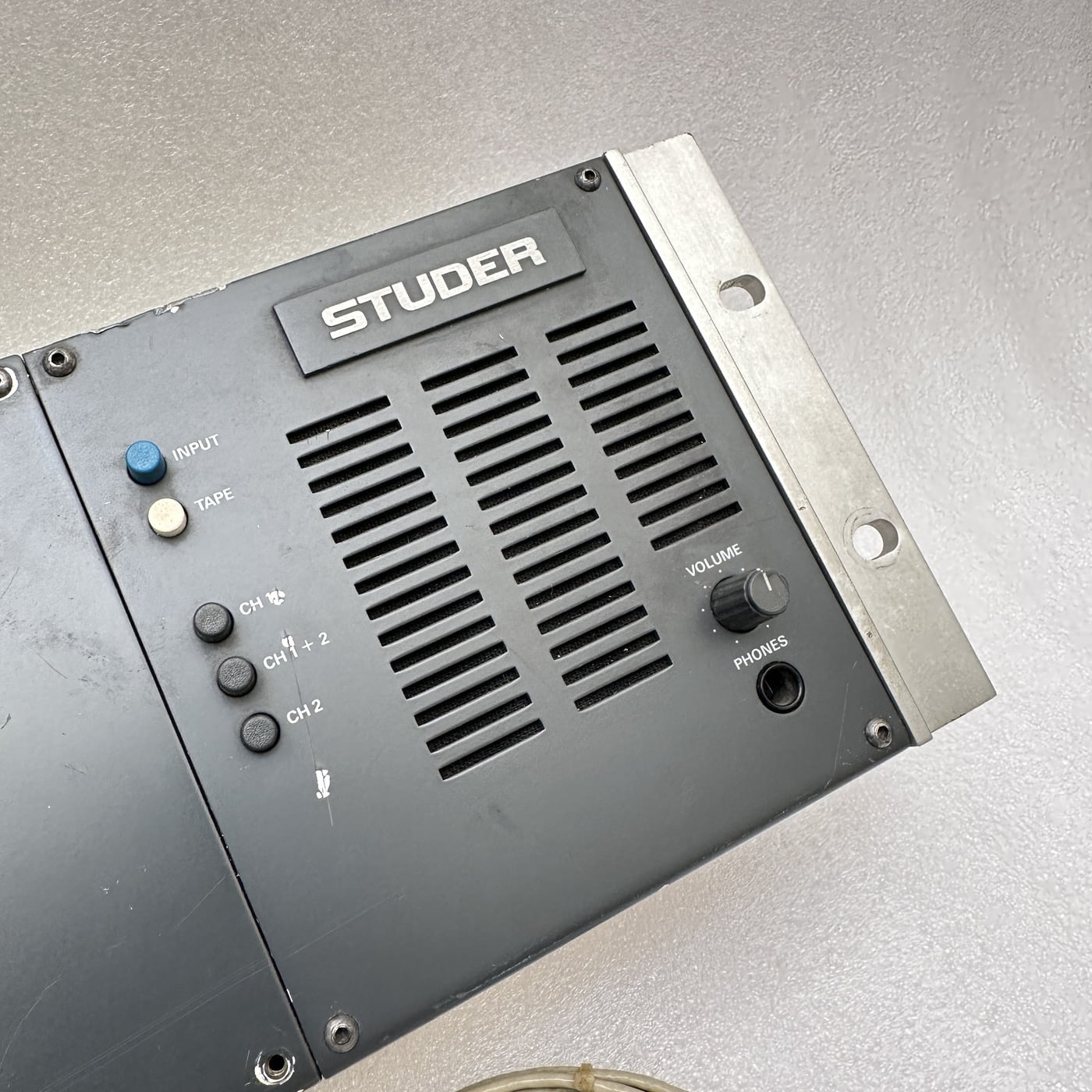 Studer A810 - Monitor 2U Rack Monitor Speaker - PN 1.810.390.00