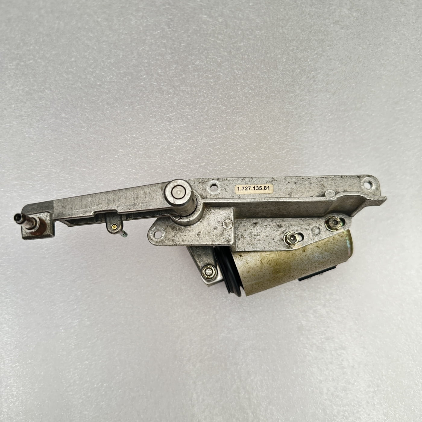 Studer A807 - Pinch Roller Assembly - 1.727.135.81