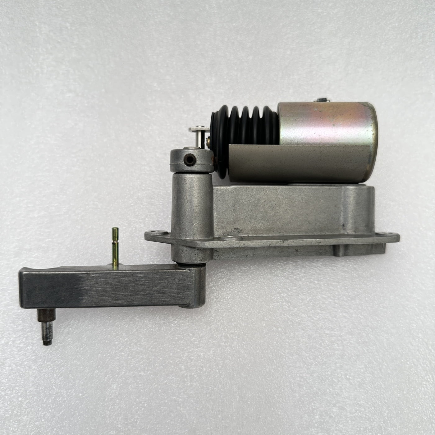 Studer A807 - Pinch Roller Assembly - 1.727.135.81